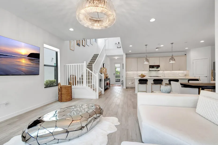 4343 Arcturus Lane, Lake Worth Saddlewood | Echo Fine Properties