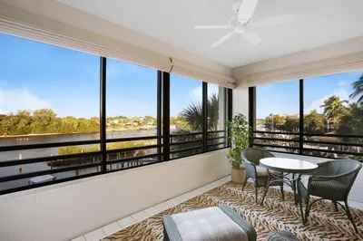 Oak Harbour Juno Beach 10 Homes for Sale | Echo Fine Properties