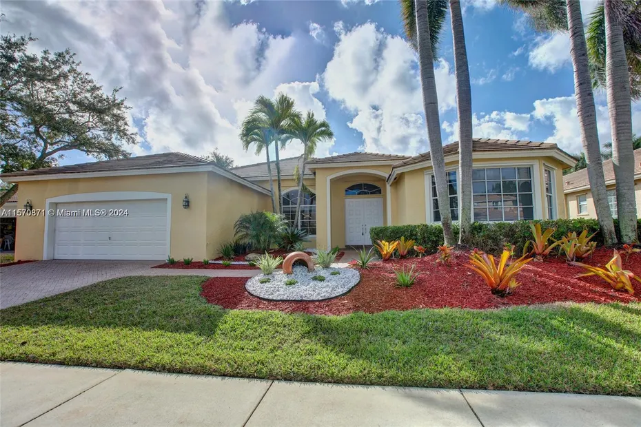 2536 Eagle Run Court, Weston Weston | Echo Fine Properties