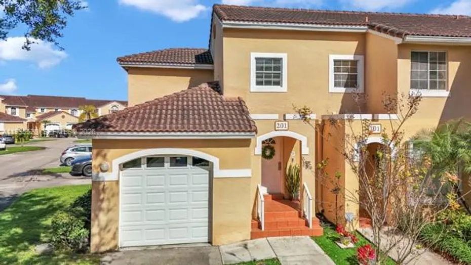 14817 Balgowan Rd, Miami Lakes Miami Lakes | Echo Fine Properties