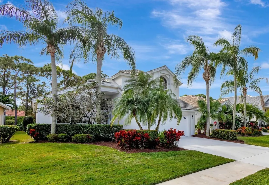 7196 SE Seagate Lane, Stuart Stuart | Echo Fine Properties