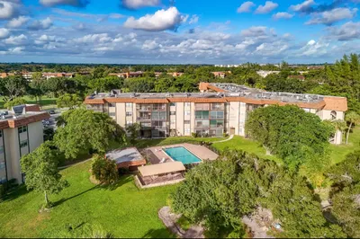 The Falls of Inverrary Lauderhill 45 Homes for Sale | Echo Fine Properties