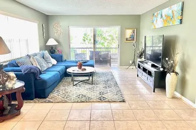 The Falls of Inverrary Lauderhill 45 Homes for Sale | Echo Fine Properties