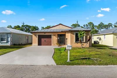 Spanish Lakes One Port Saint Lucie 54 Homes for Sale | Echo Fine Properties