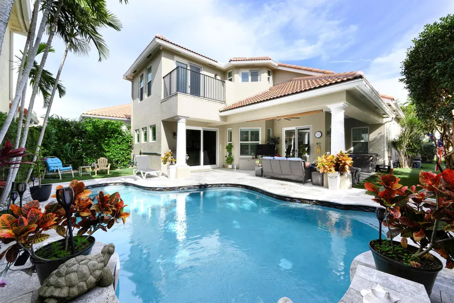 735 Sandy Point Lane, North Palm Beach Prosperity Harbor | Echo Fine ...