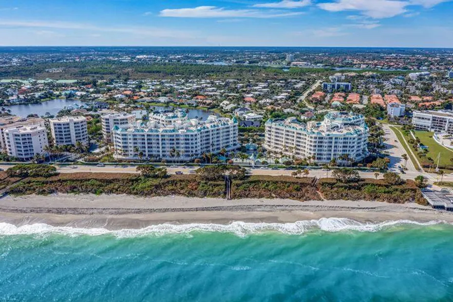 221 Ocean Grande Boulevard, Jupiter Jupiter Contemporary Homes | Echo ...