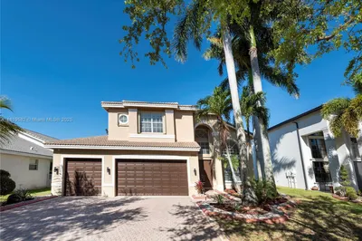 Sunset Lakes Miramar 67 Homes for Sale | Echo Fine Properties